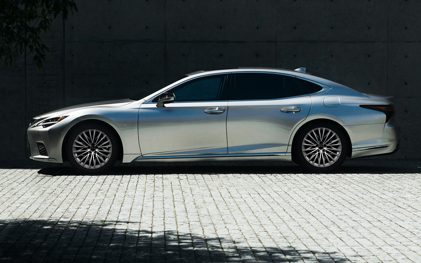 2025 LEXUS LS - Lexus of London